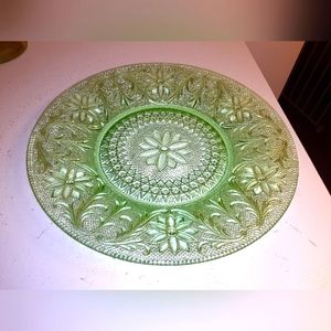 unmarked | Accents | Vintage Green Glass Plate | Poshmark